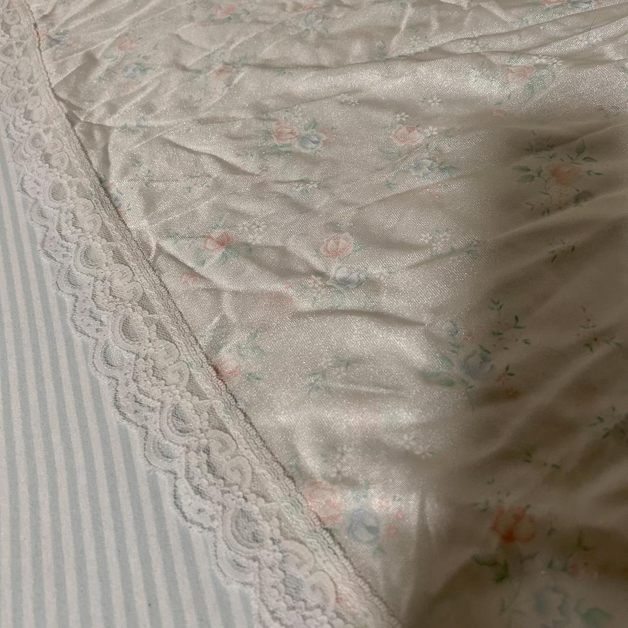 partners by mervyn’s delicate floral lace slip skirt... - Depop