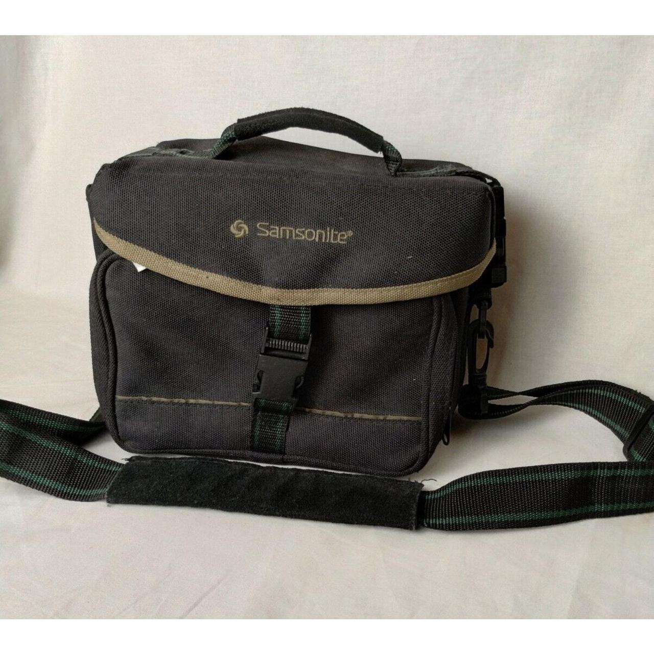 This Samsonite camera bag is the perfect accessory... - Depop