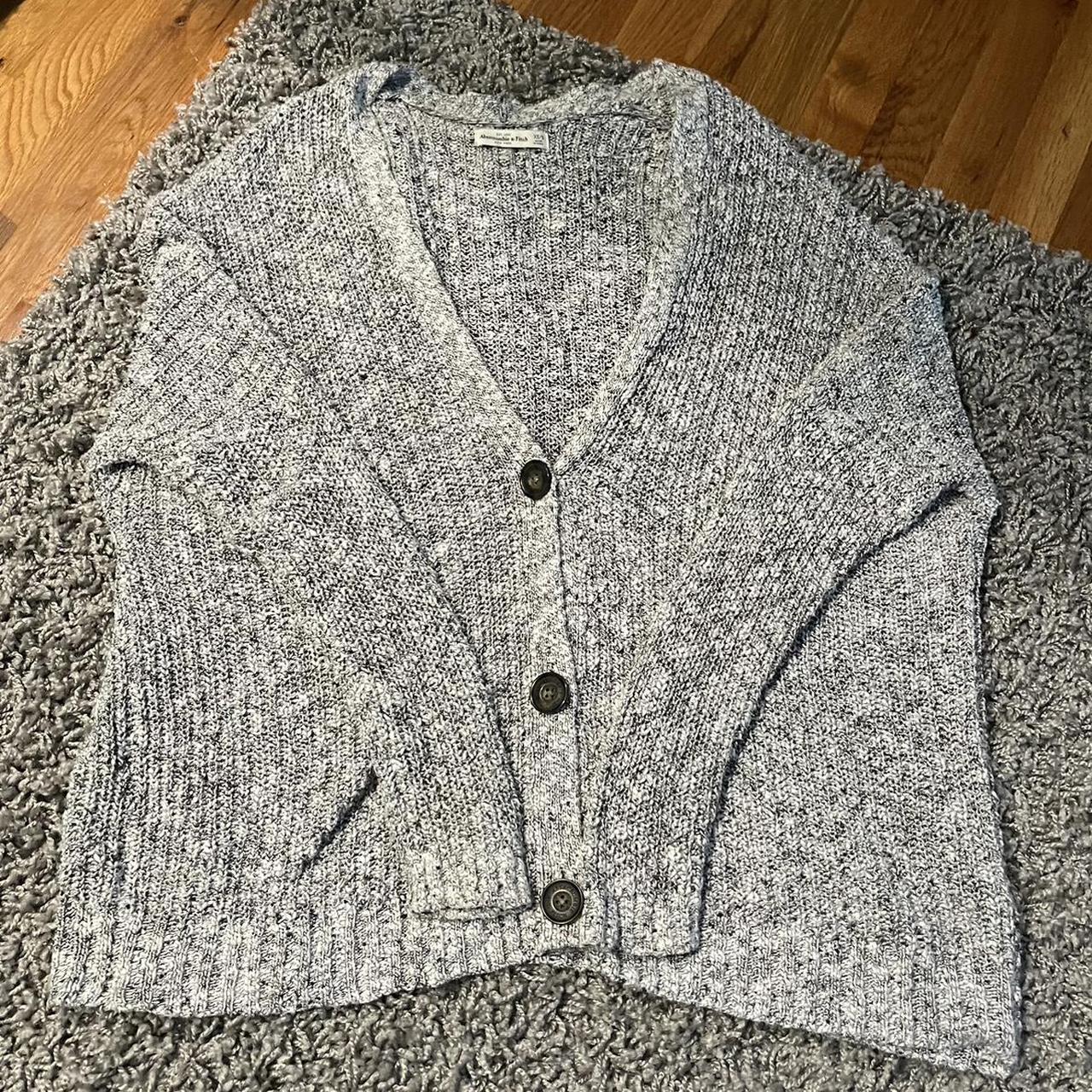 Abercrombie & Fitch grey cardigan w/... - Depop
