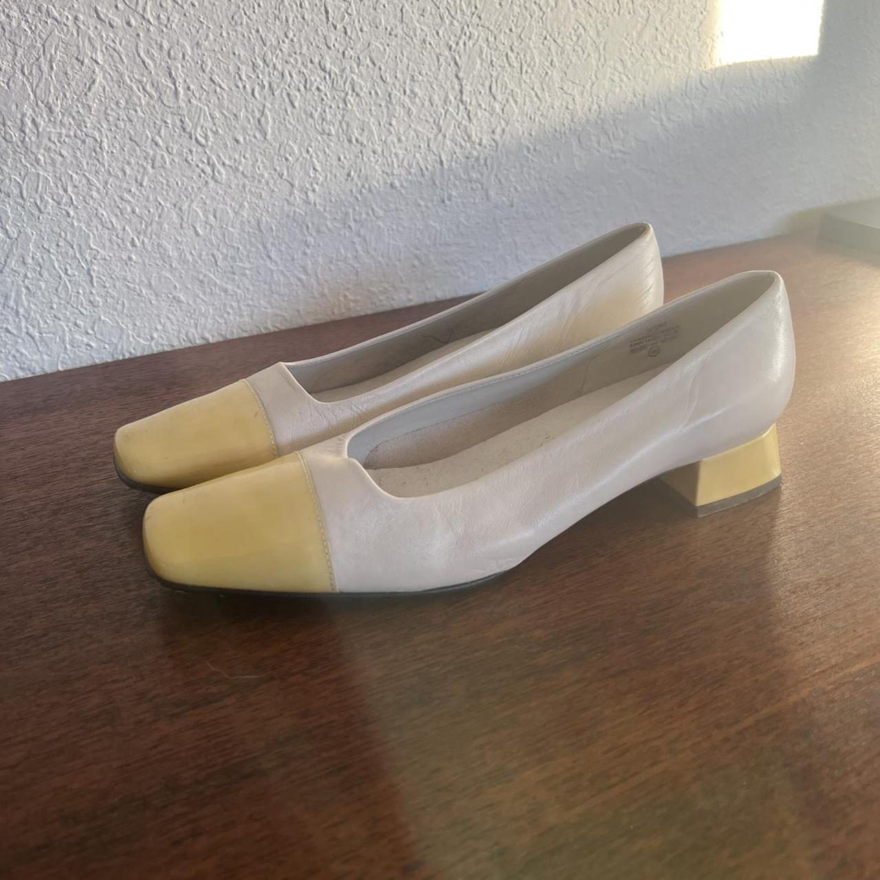 Vintage Etienne Aigner leather shoes Sooo cute.... - Depop