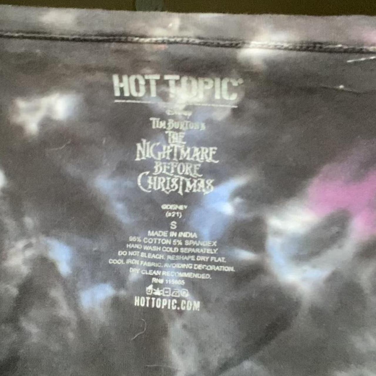 Hot Topic Women's multi Crop-top | Depop