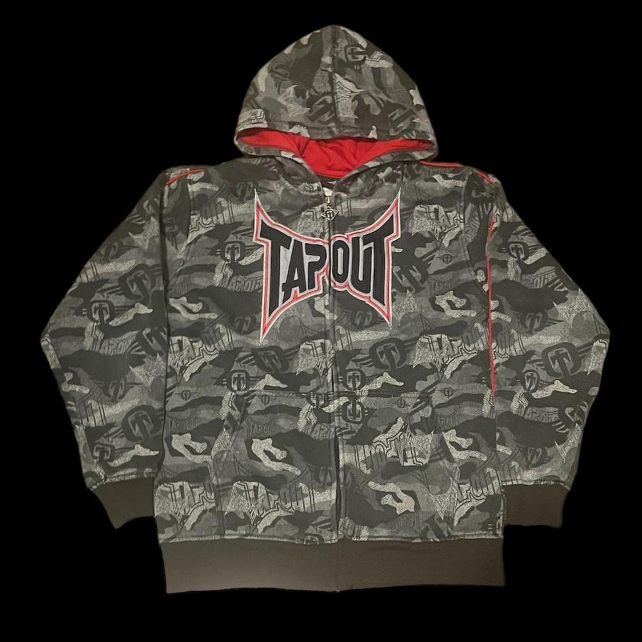 Tapout Sweater size : fits as small xs SEND... - Depop