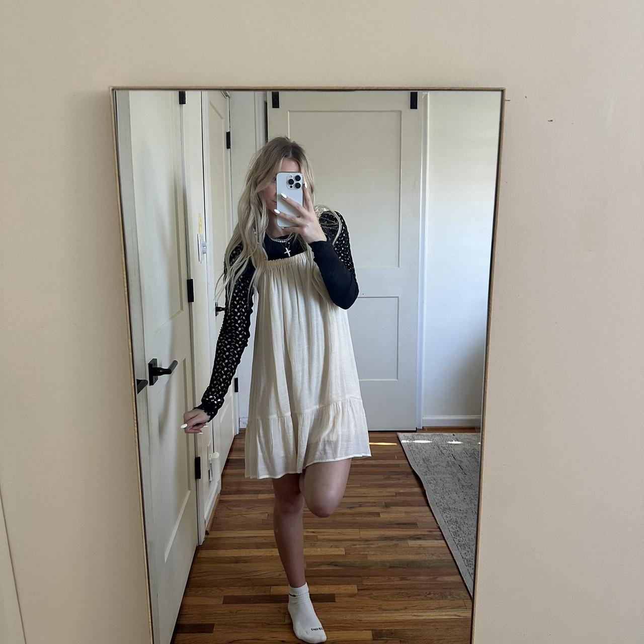 free people long sleeve! super cute for layering - Depop