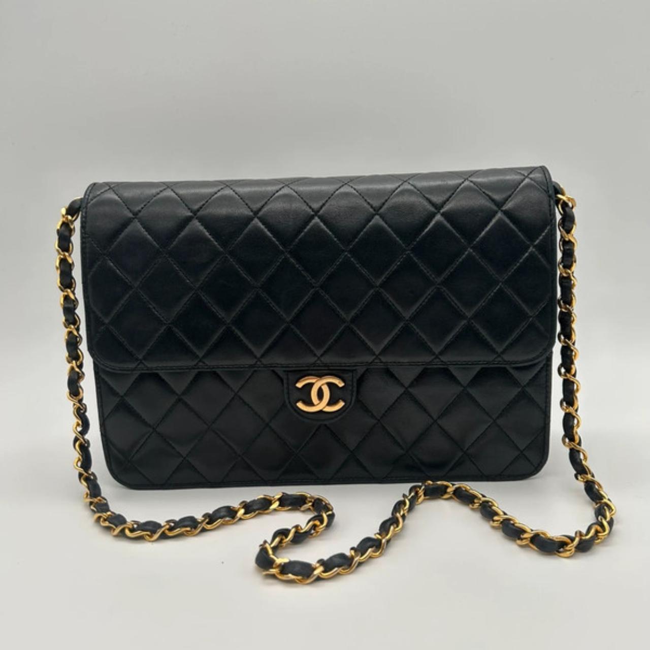 Sac à main Chanel Timeless vintage Vend le sac à... - Depop