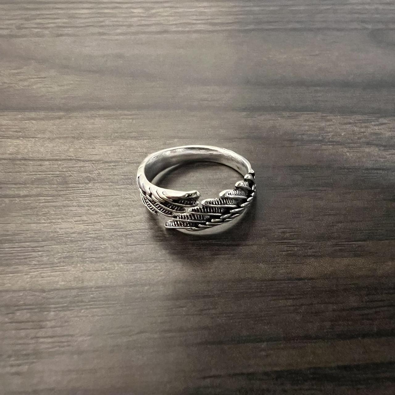 y2k feather adjustable ring 🪽🦅⛓️ *adjustable size... - Depop