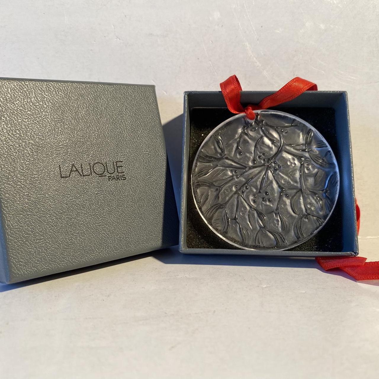 Vintage Lalique Frosted Crystal Mistletoe “Noel... - Depop