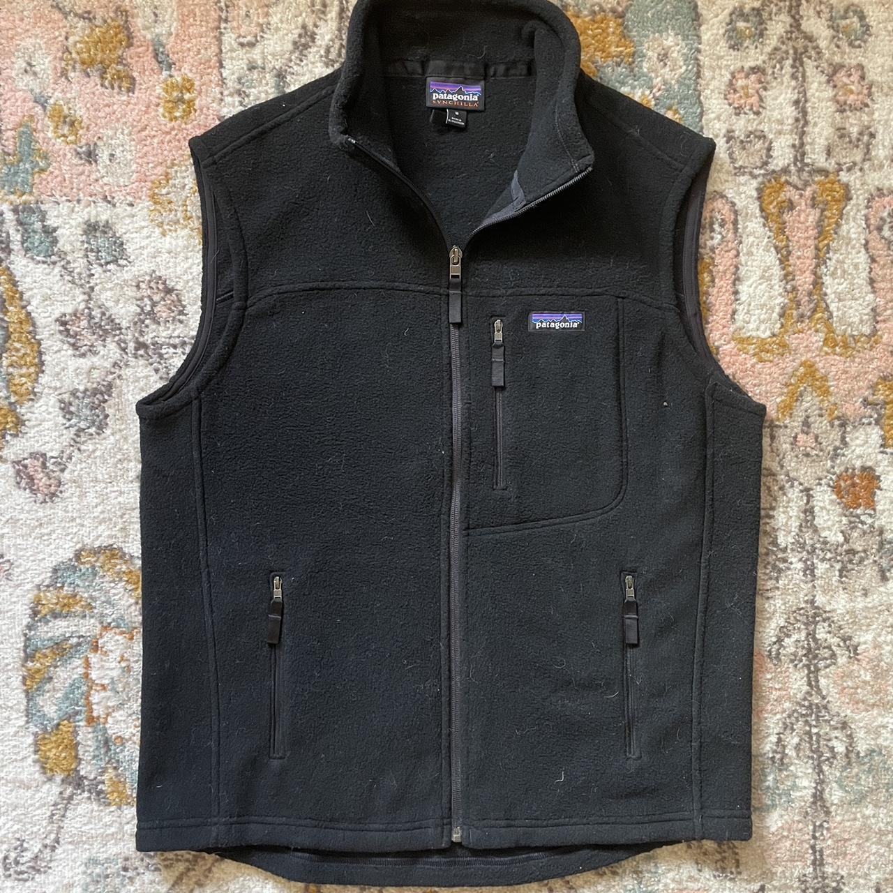 Black Patagonia vest -size medium - Depop