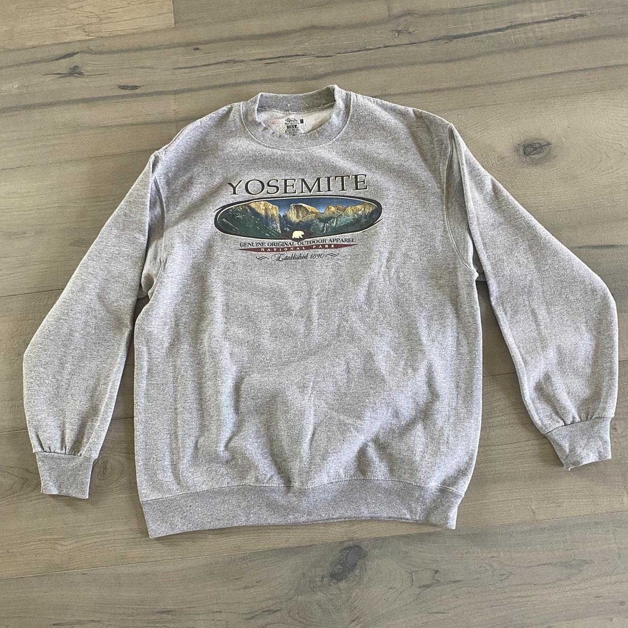 Fruit of the Loom Yosemite Grey Sweater Size L - Depop