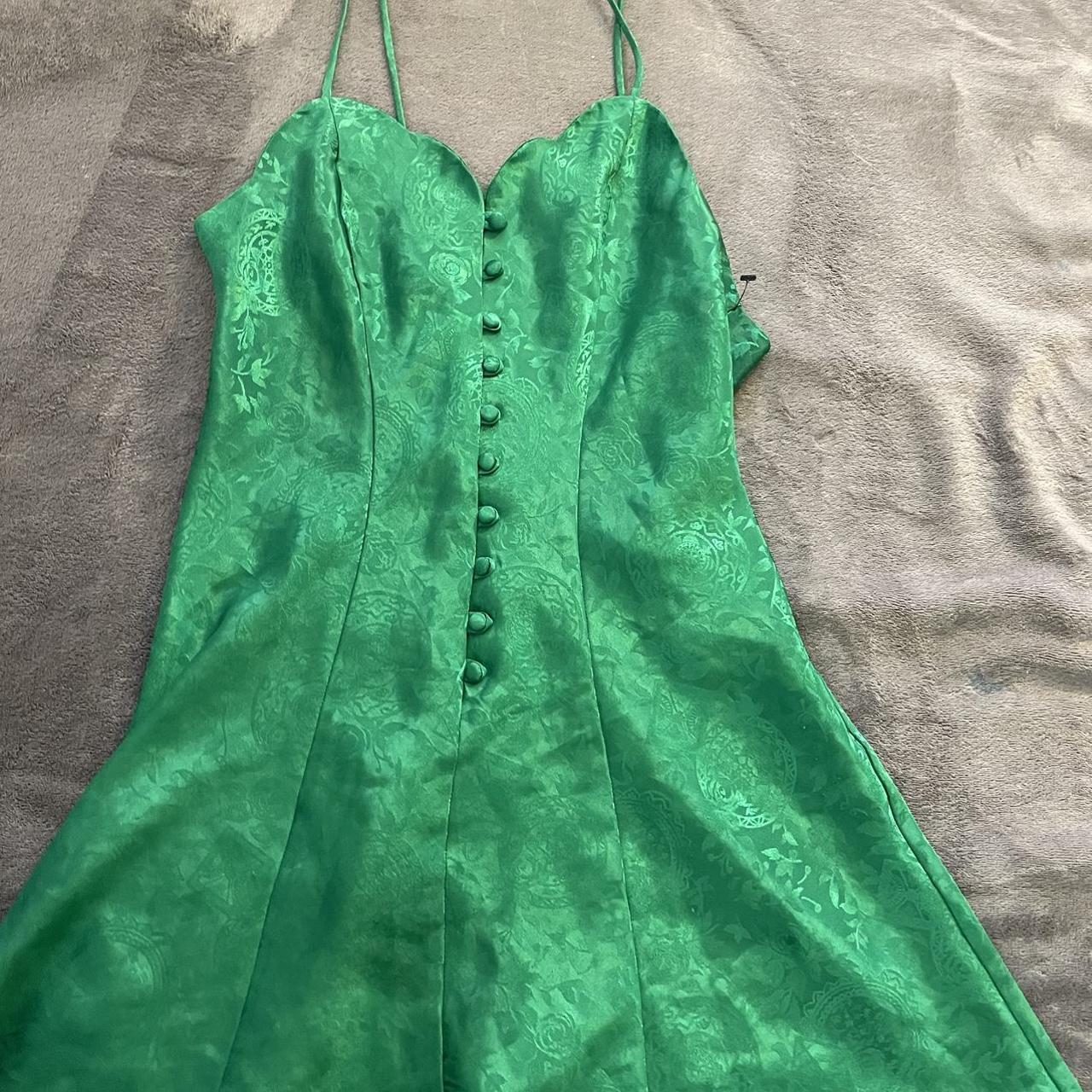 Perfect vintage green patterned dress reminds me of... - Depop