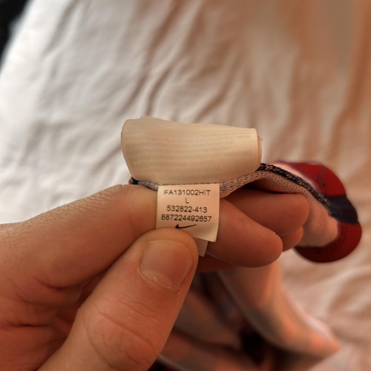 2013-2014 Barcelona Kit Xavi 6 Excellent Condition - Depop