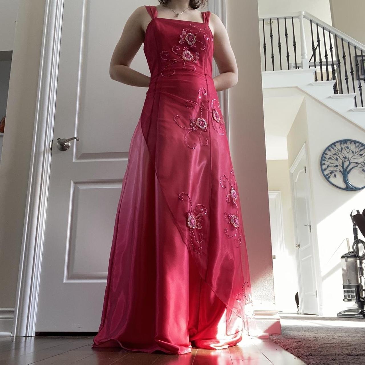 💌 STUNNING 00s vintage prom dress •has very cute... - Depop