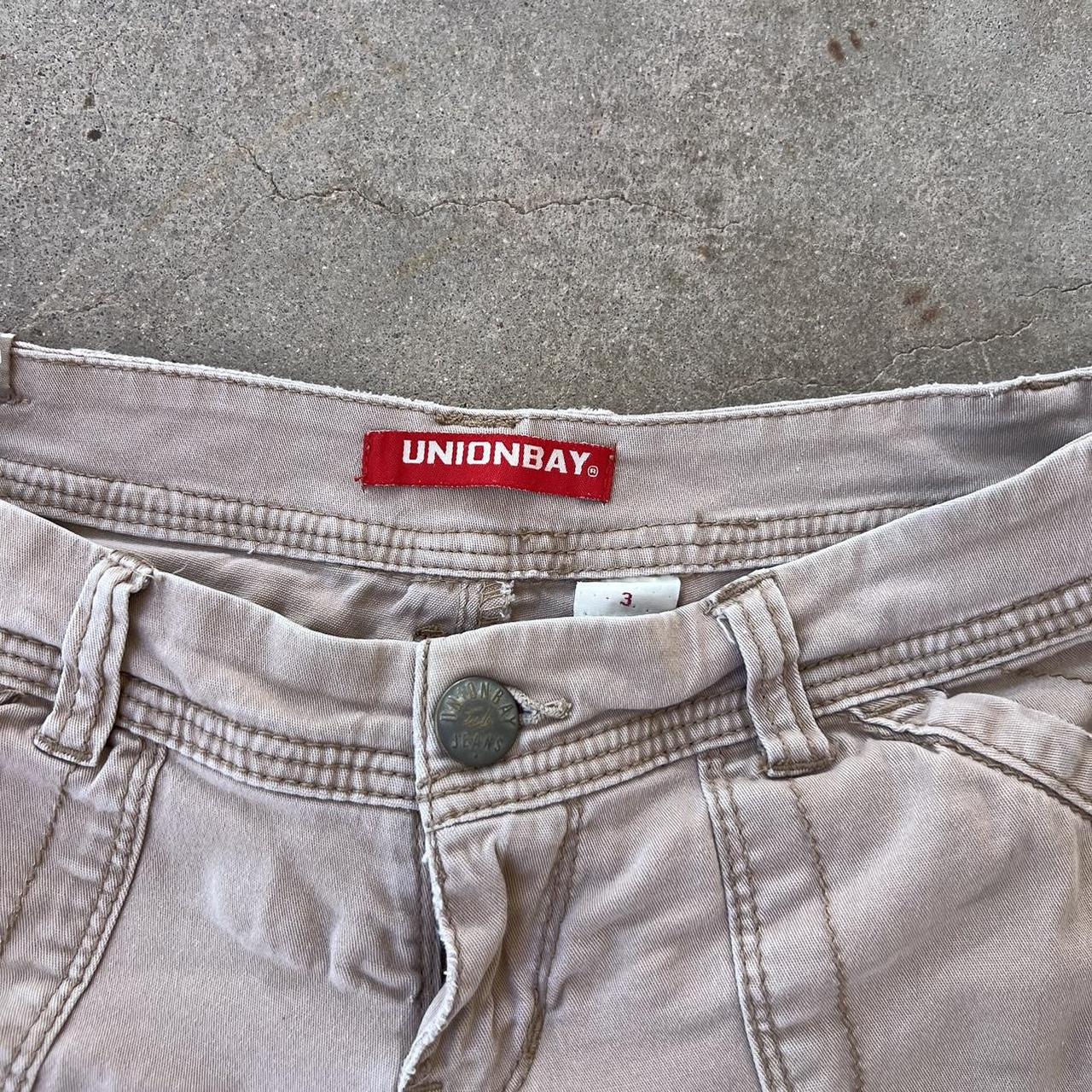 2000s tan union bay shorts size: 3 DISCLAIMER🍓 all... - Depop