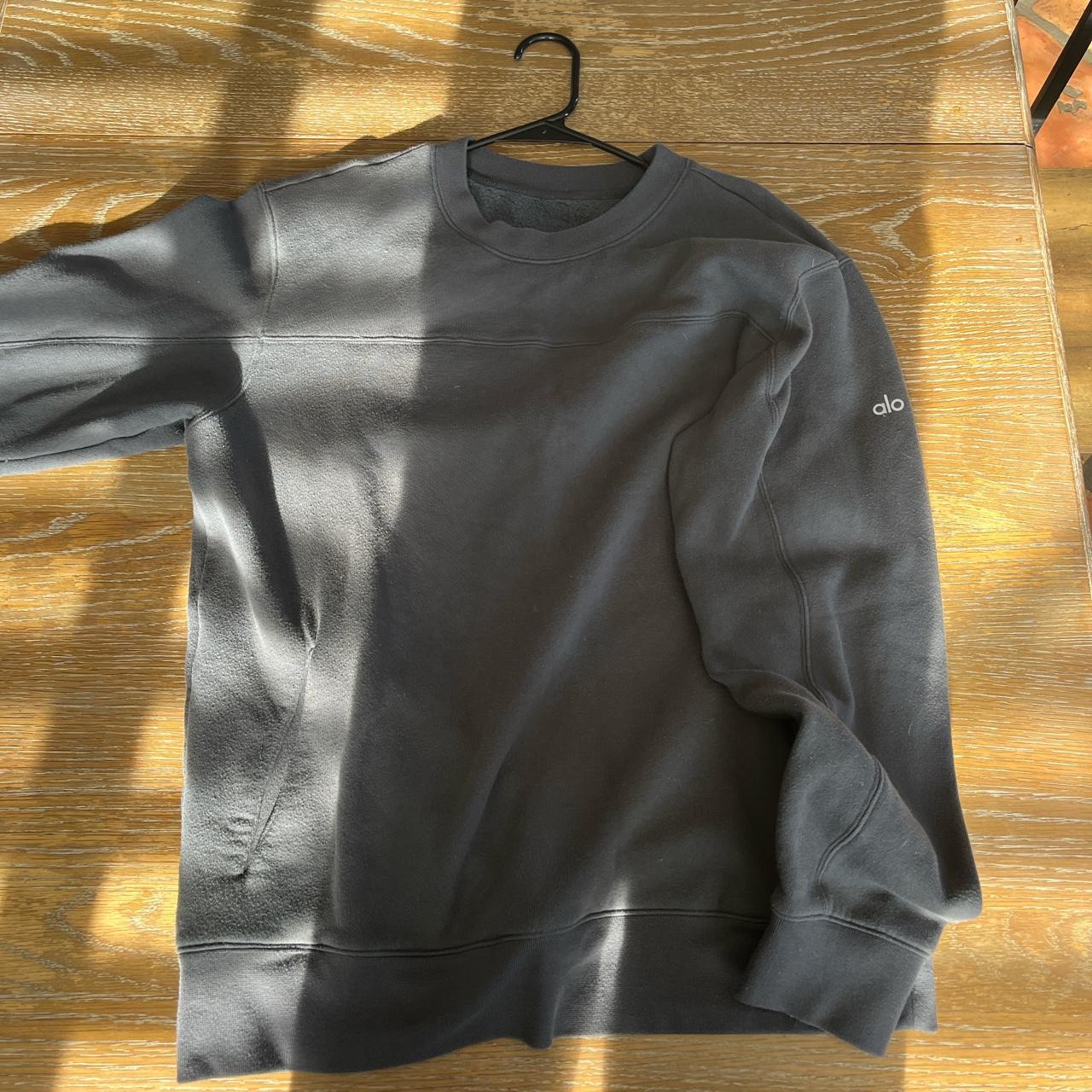 ALO Crewneck - Depop