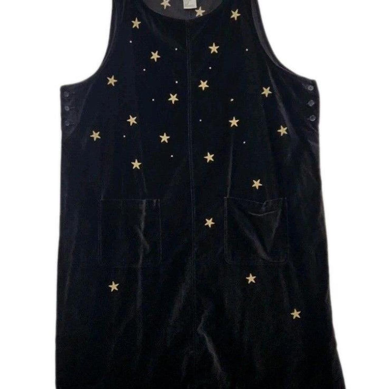 Embrace a touch of vintage charm with the Quacker... | Depop