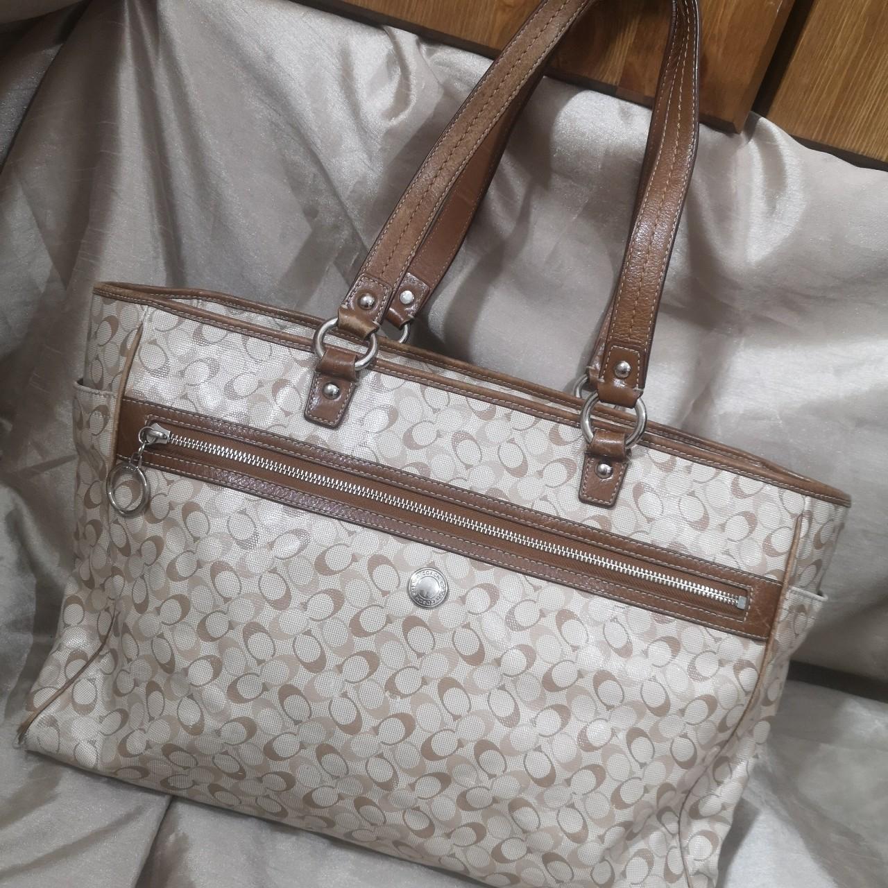 Coach large bag. Signs of worn seen in the photos.... - Depop