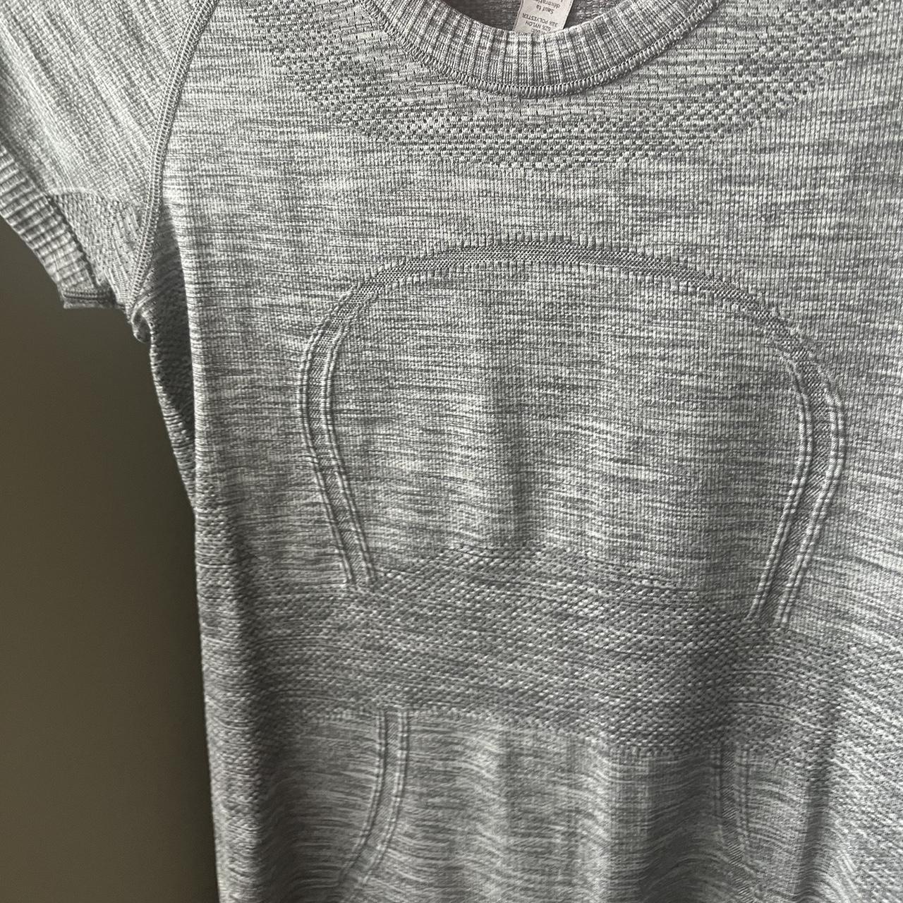 Lululemon Grey Swiftly Tech Short Sleeve Size... - Depop