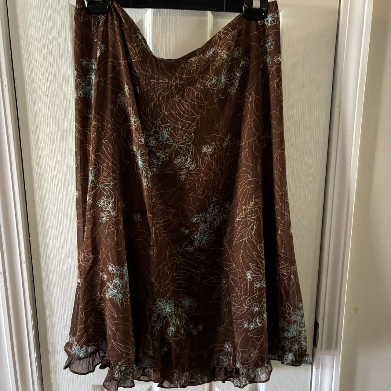 Y2K earth girl midi skirt with blue and white... - Depop