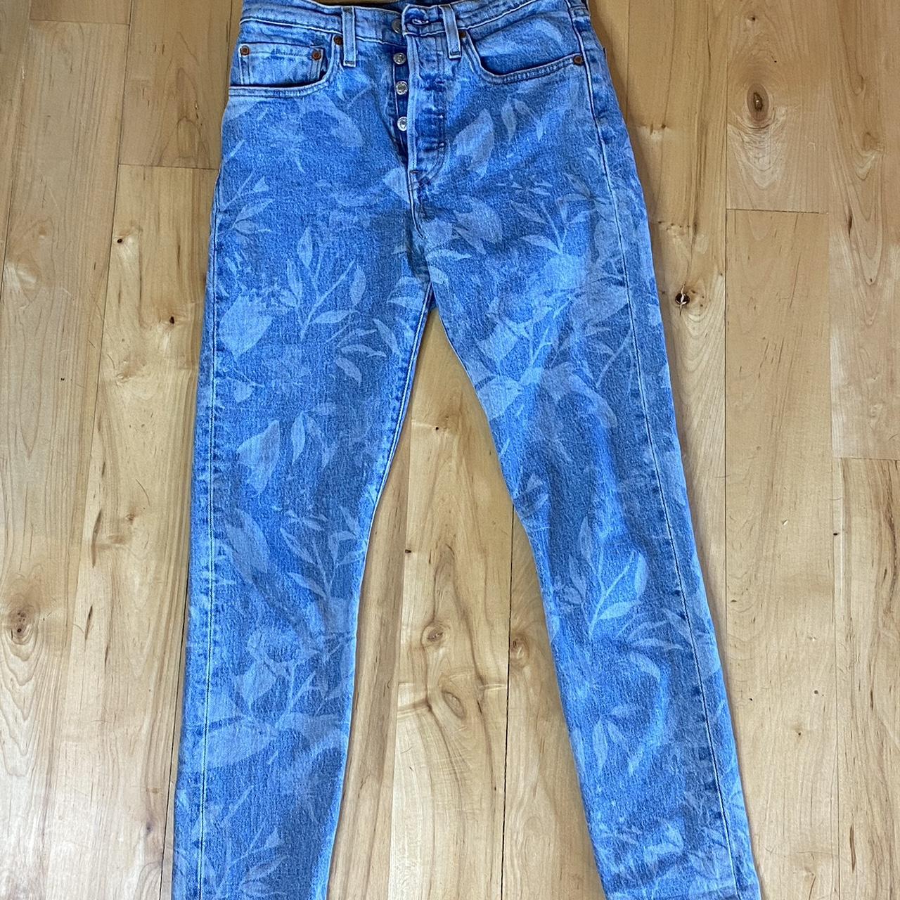 Levi 501S flower petal design RARE W26... | Depop
