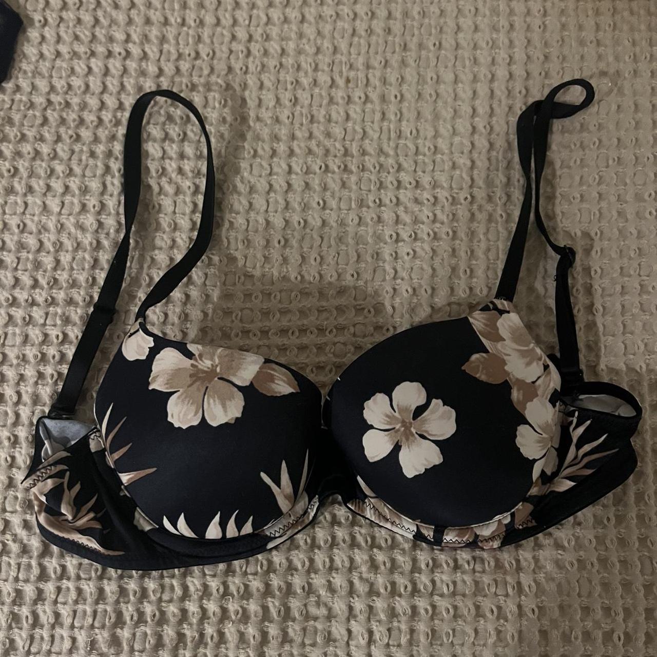 Victoria’s Secret Floral Bra Black Size 32B - Depop