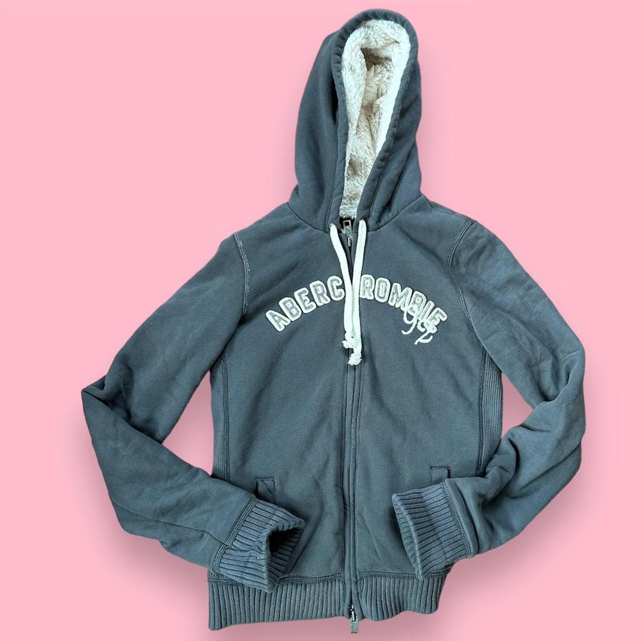Y2k Abercrombie hoodie Adorable grey zip up fur... - Depop