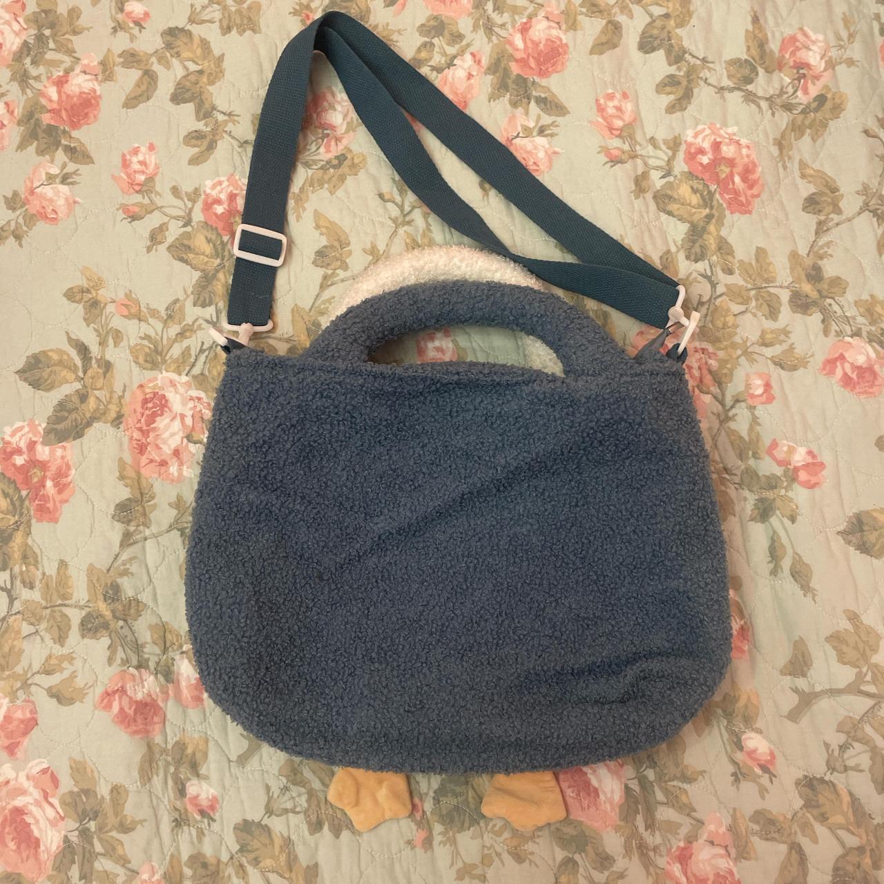 adorable goose purse 14”x10”x3” LOTS of space and... - Depop