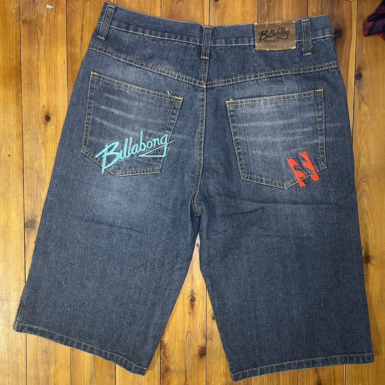Billabong Men's Navy and Red Shorts | Depop