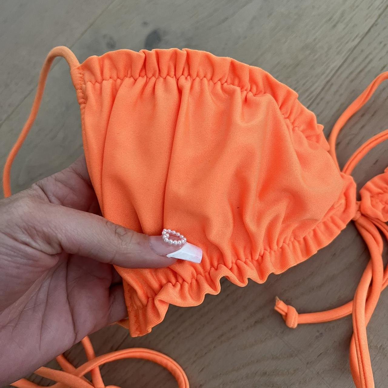 White fox swim, small bottom, xs top - Depop