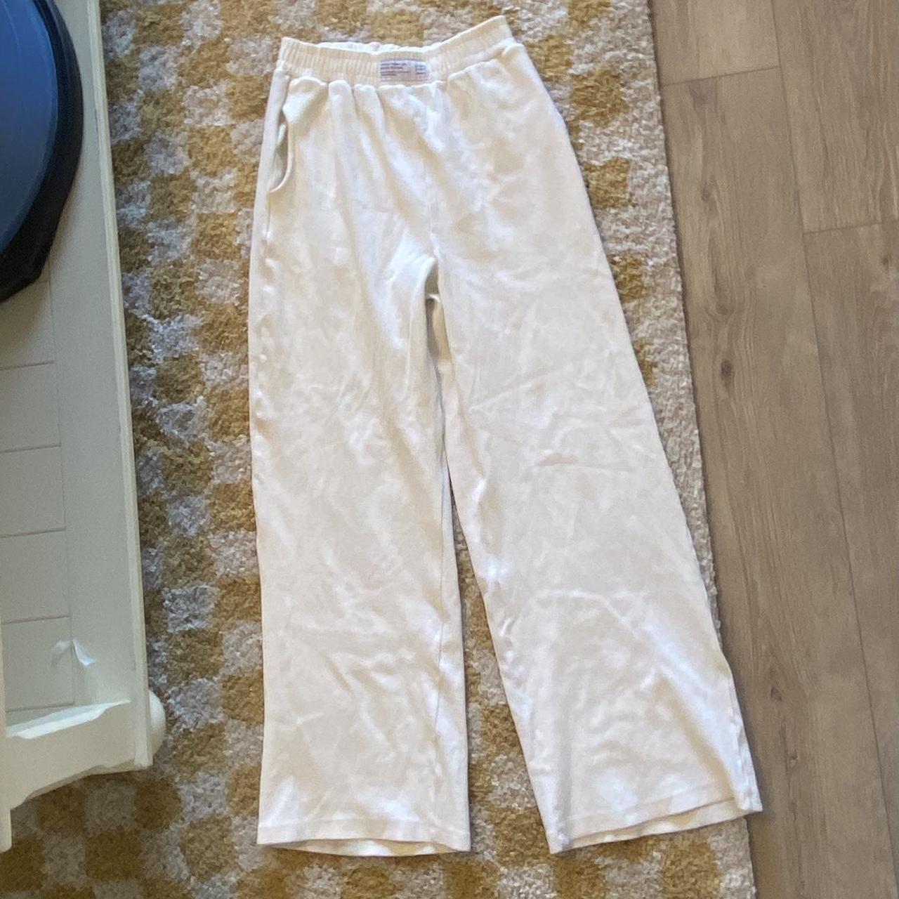 White pants straight legs with elastic waist from... - Depop
