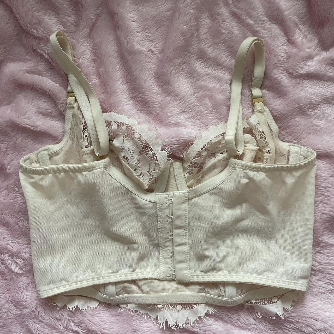 Bras n Things long line lace white bra - Depop