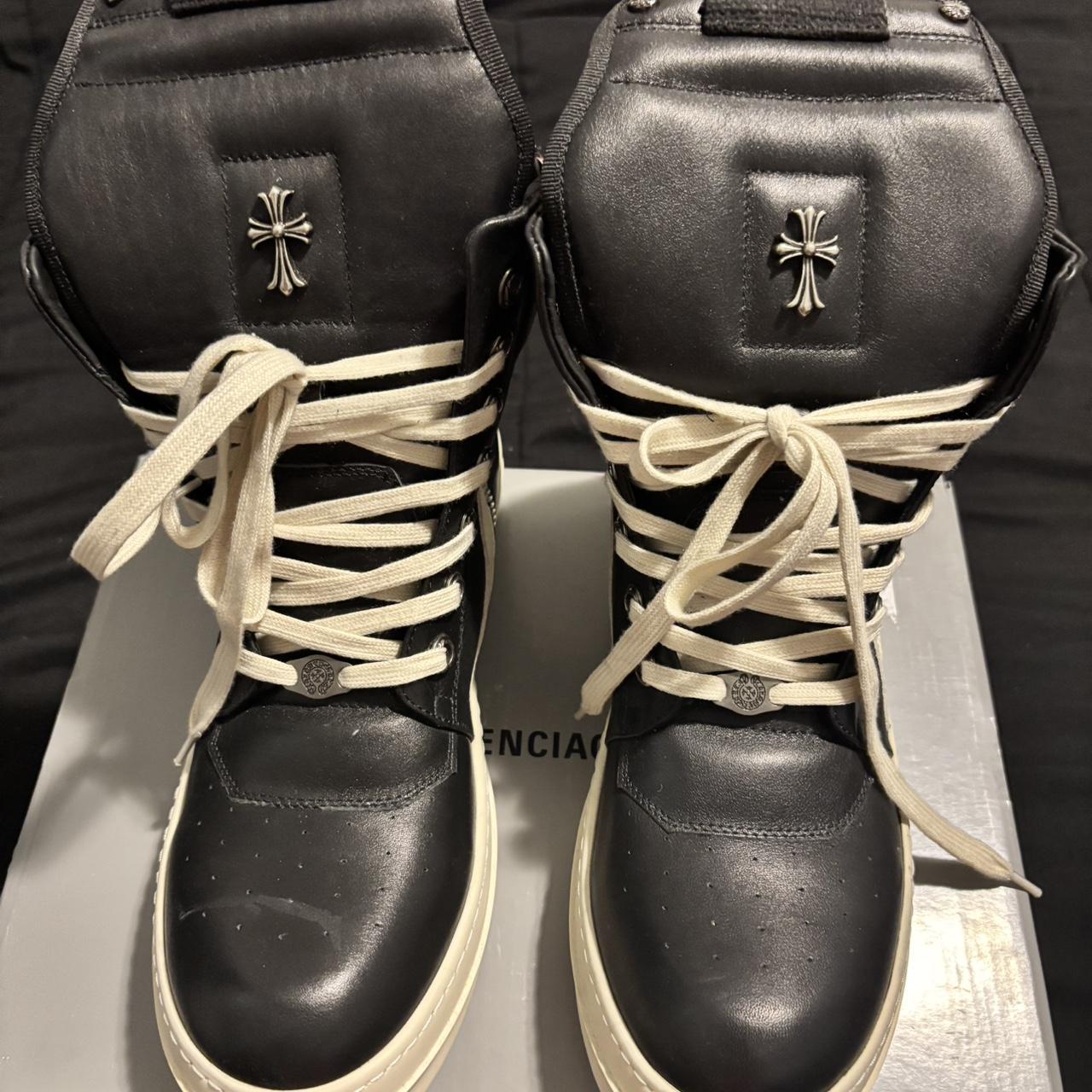 Chrome Geo Baskets (Never worn) | Depop