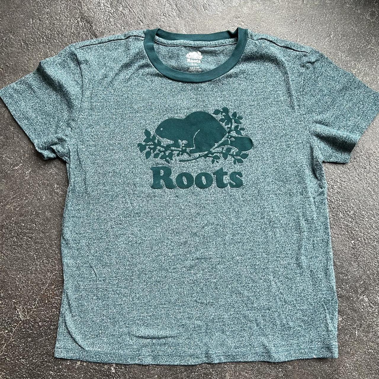 barely worn roots t-shirt with textured graphic! - Depop