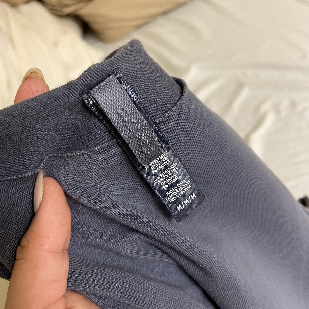 Skims matching set Bottoms small, top medium - Depop