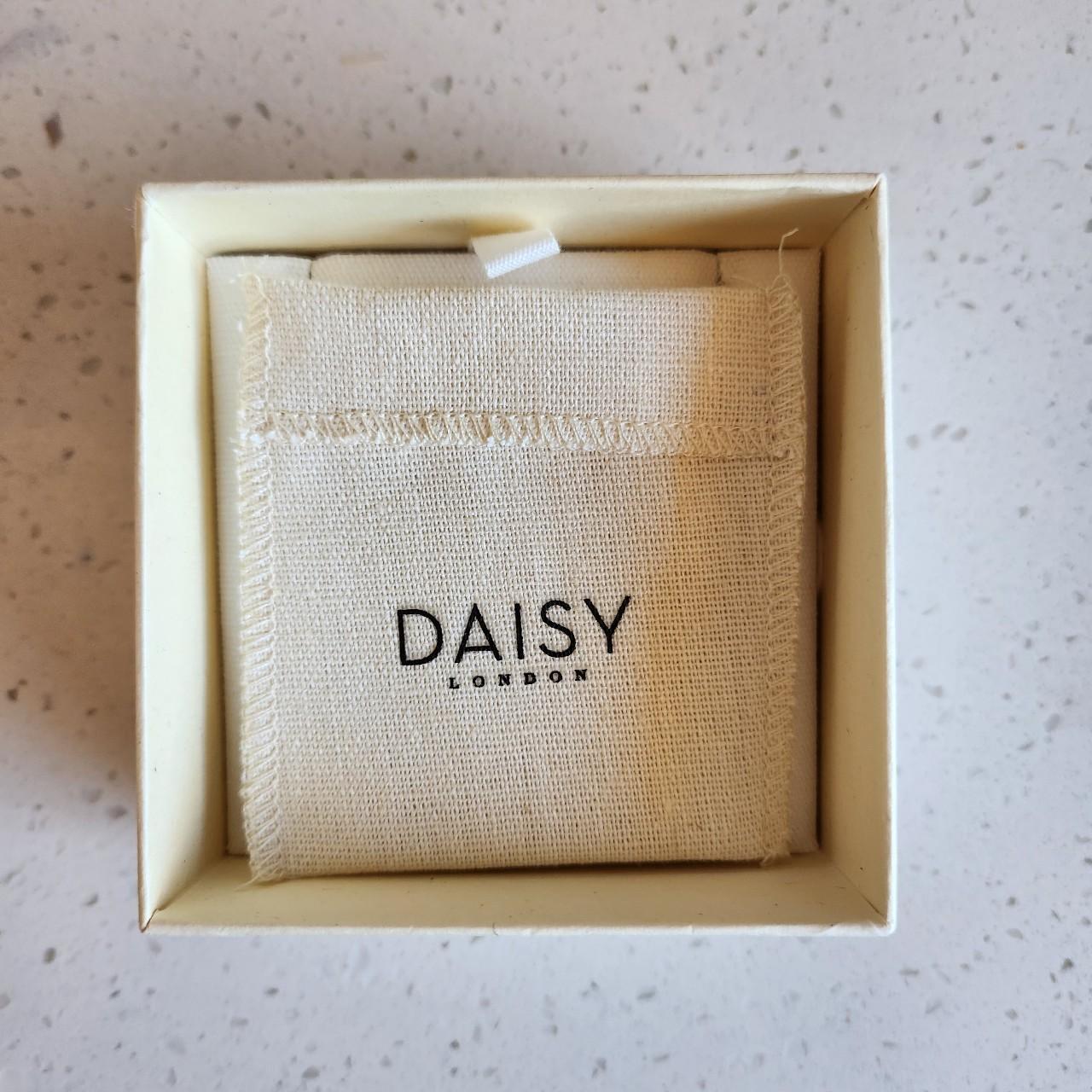 Daisy London Sunburst Chain Necklace Collection by... - Depop