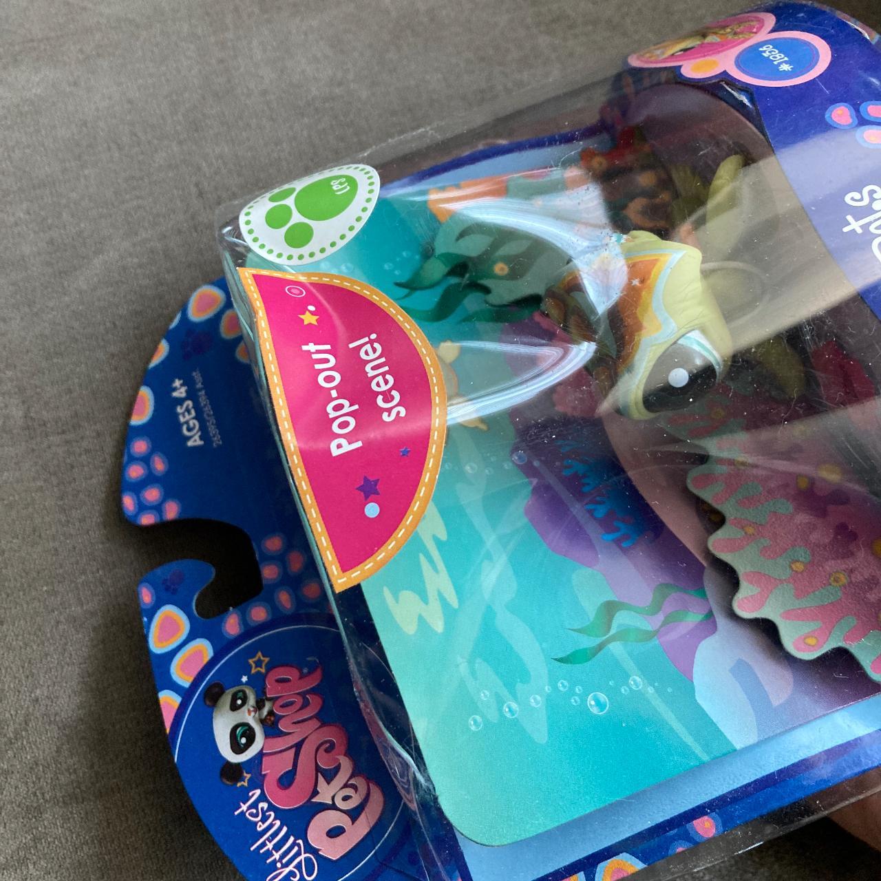 Up for sale is a New Littlest Pet Shop Fanciest Pets... - Depop