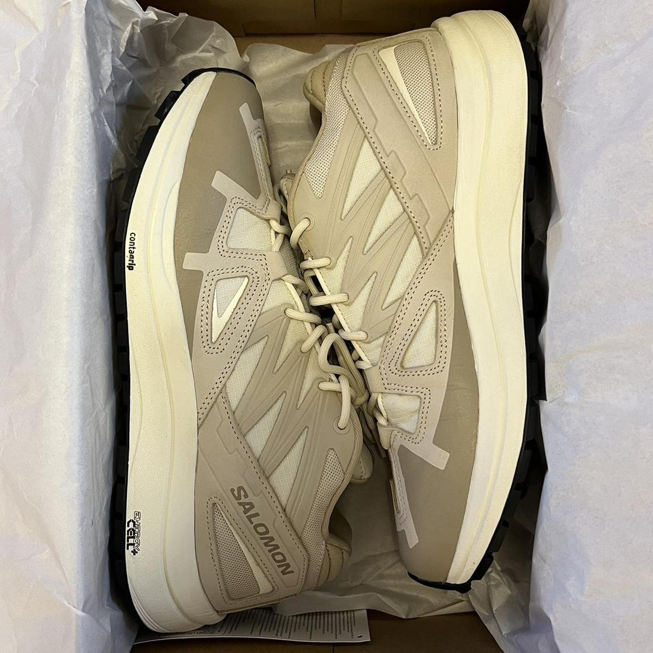 Salomon Men's Cream Trainers | Depop