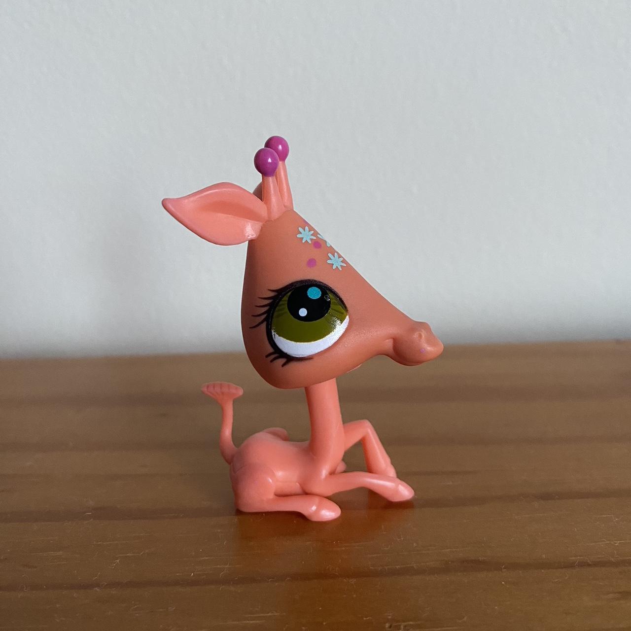 Original LPS Littlest Pet Shop Figure Giraffe N°... | Depop
