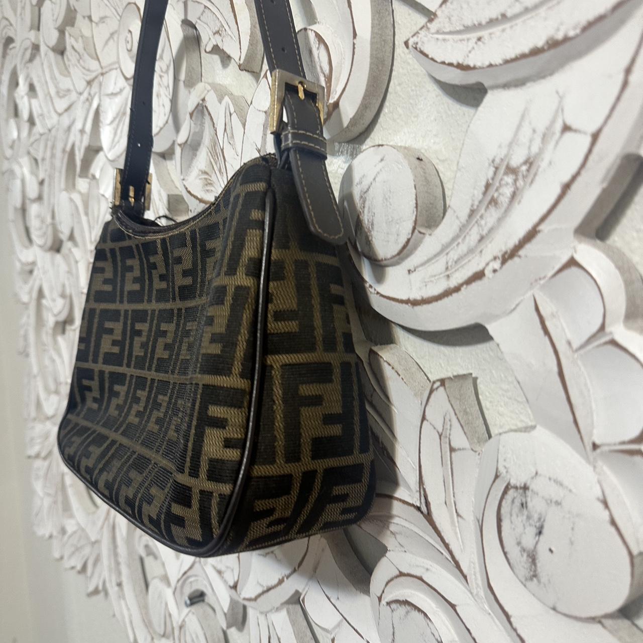 FF BAG ZIPPER MISSING Haven’t authenticated!!!!! | Depop