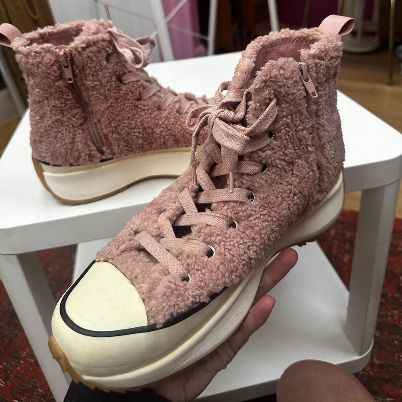 Steve Madden Shearling platform trainer Size:... | Depop