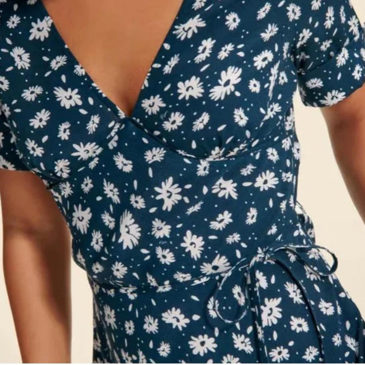 Rouje floral summer dress Please do send any... - Depop