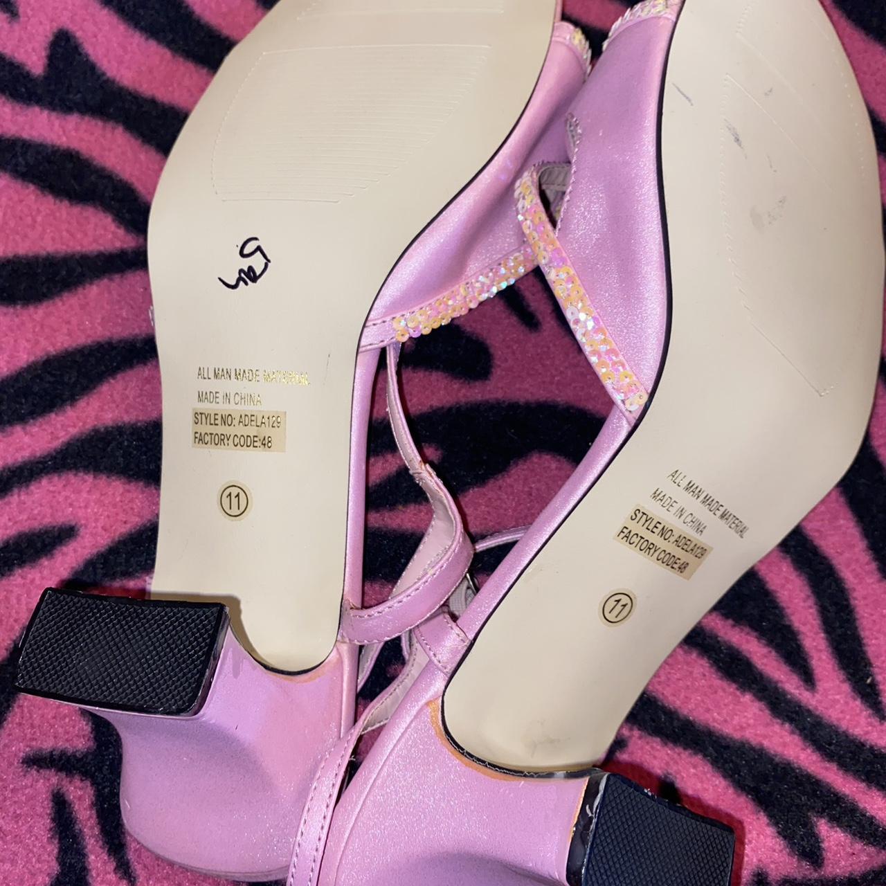 2000s pink heals 🩷 SIZE: 11 in women’s - $20 +... - Depop