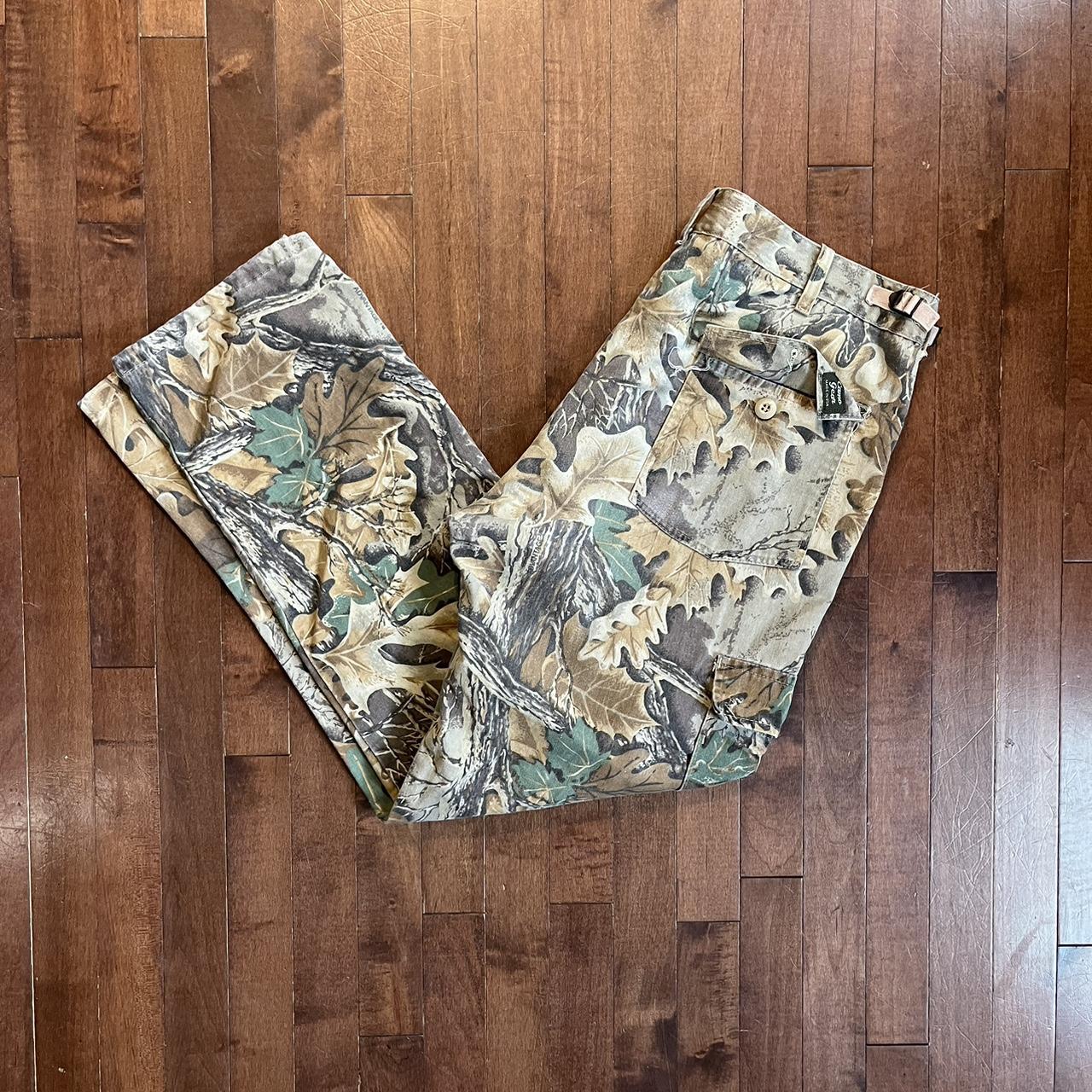 realtree camo pants no tag fits a 36W 30L - Depop