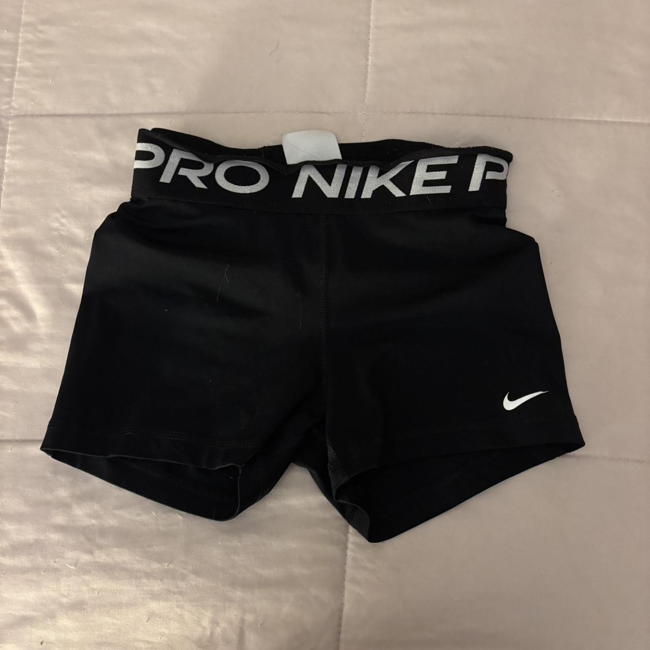 Nike pros The waist band is a little worn Size... | Depop