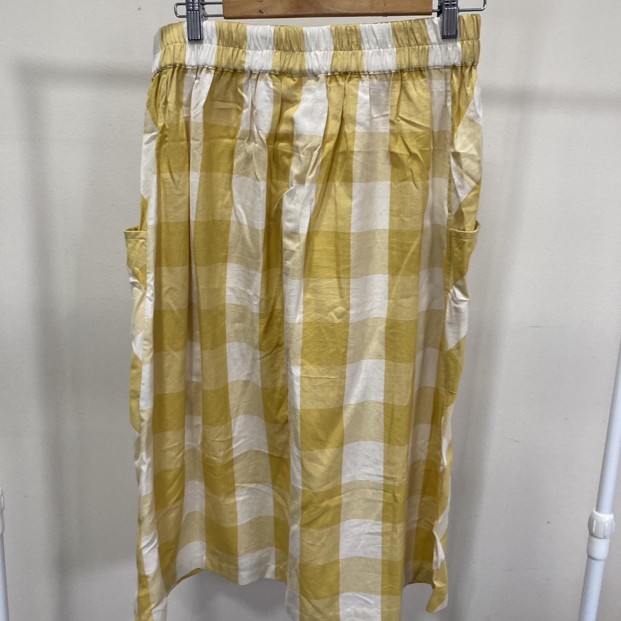 Nancy bird check skirt - $75 Size M Pockets on... - Depop