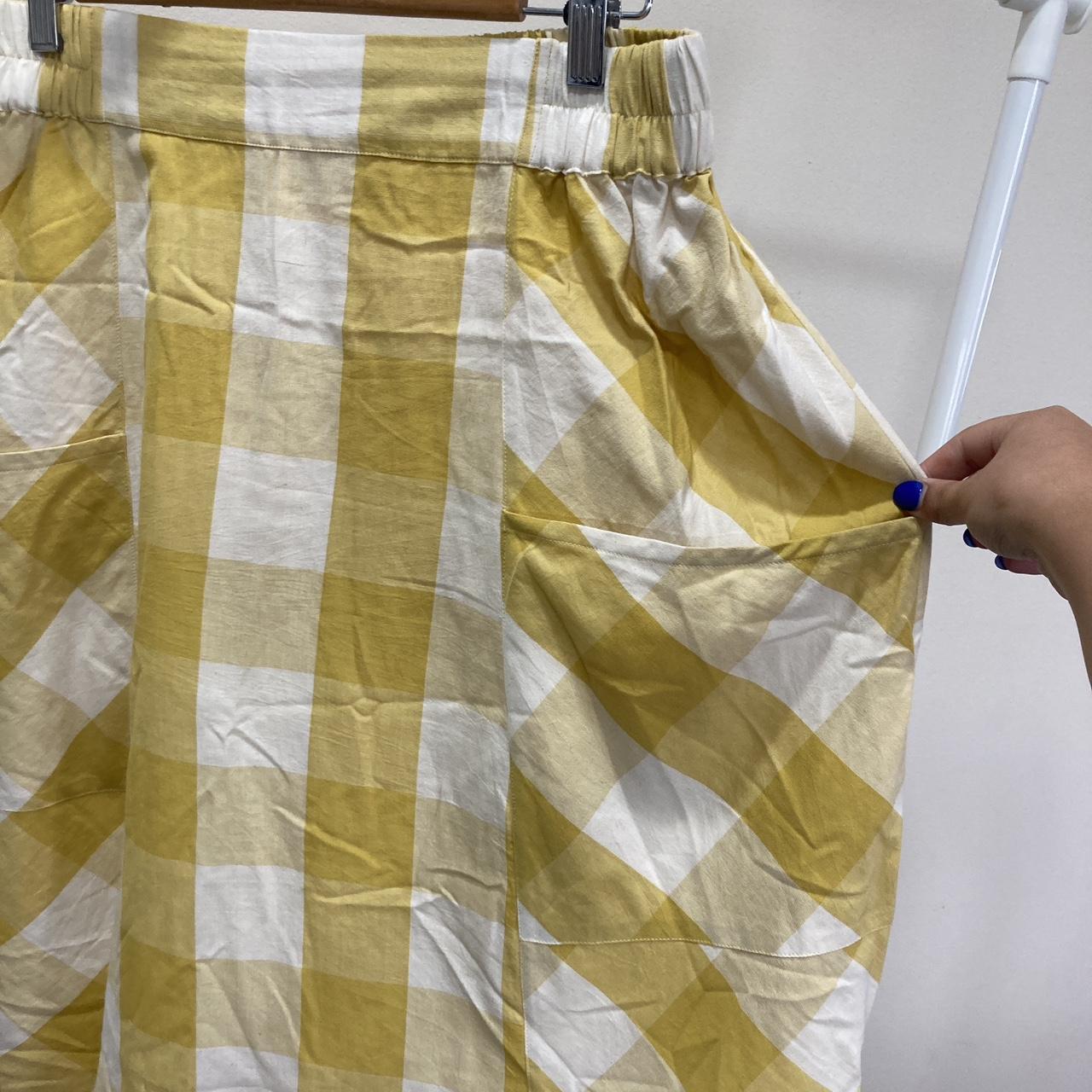 Nancy bird check skirt - $75 Size M Pockets on... - Depop