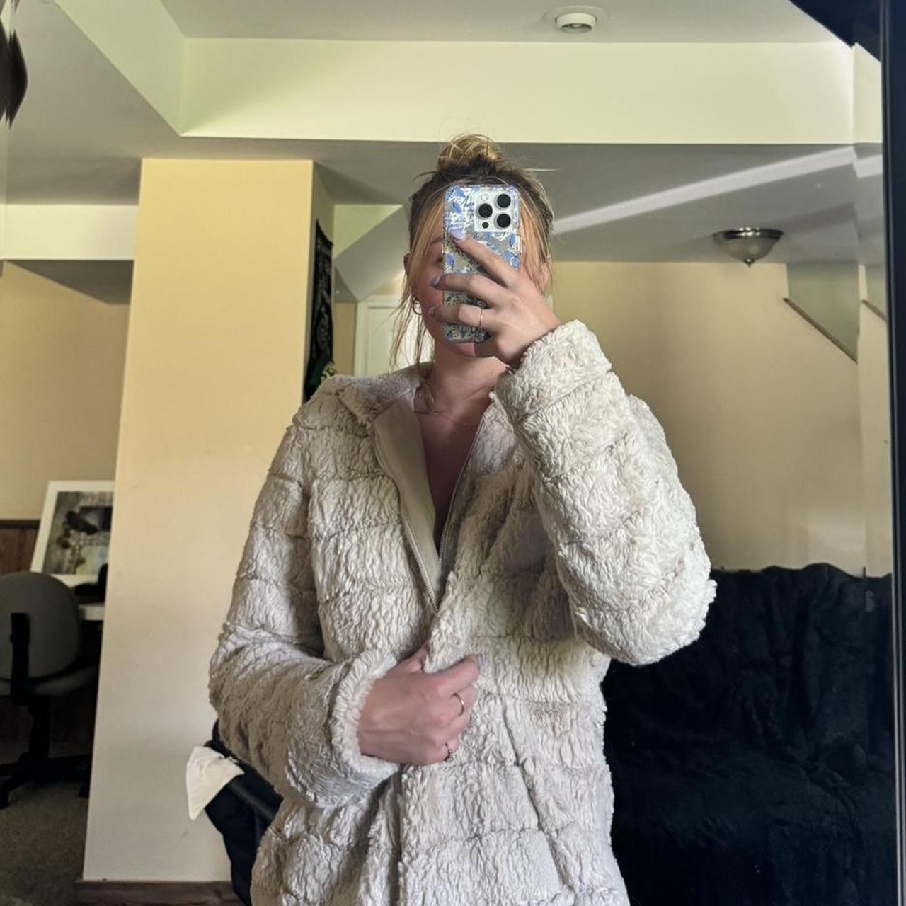 White/cream fluffy jacket Super thick and keeps you... - Depop