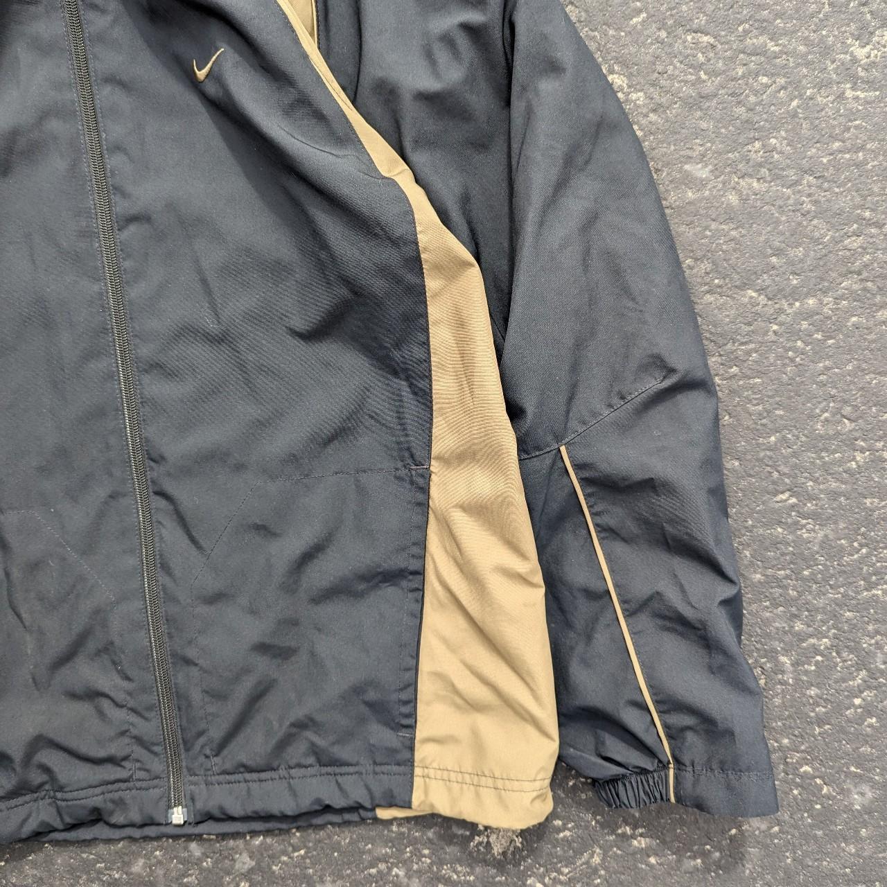 Nike Men's Black and Gold Jacket | Depop