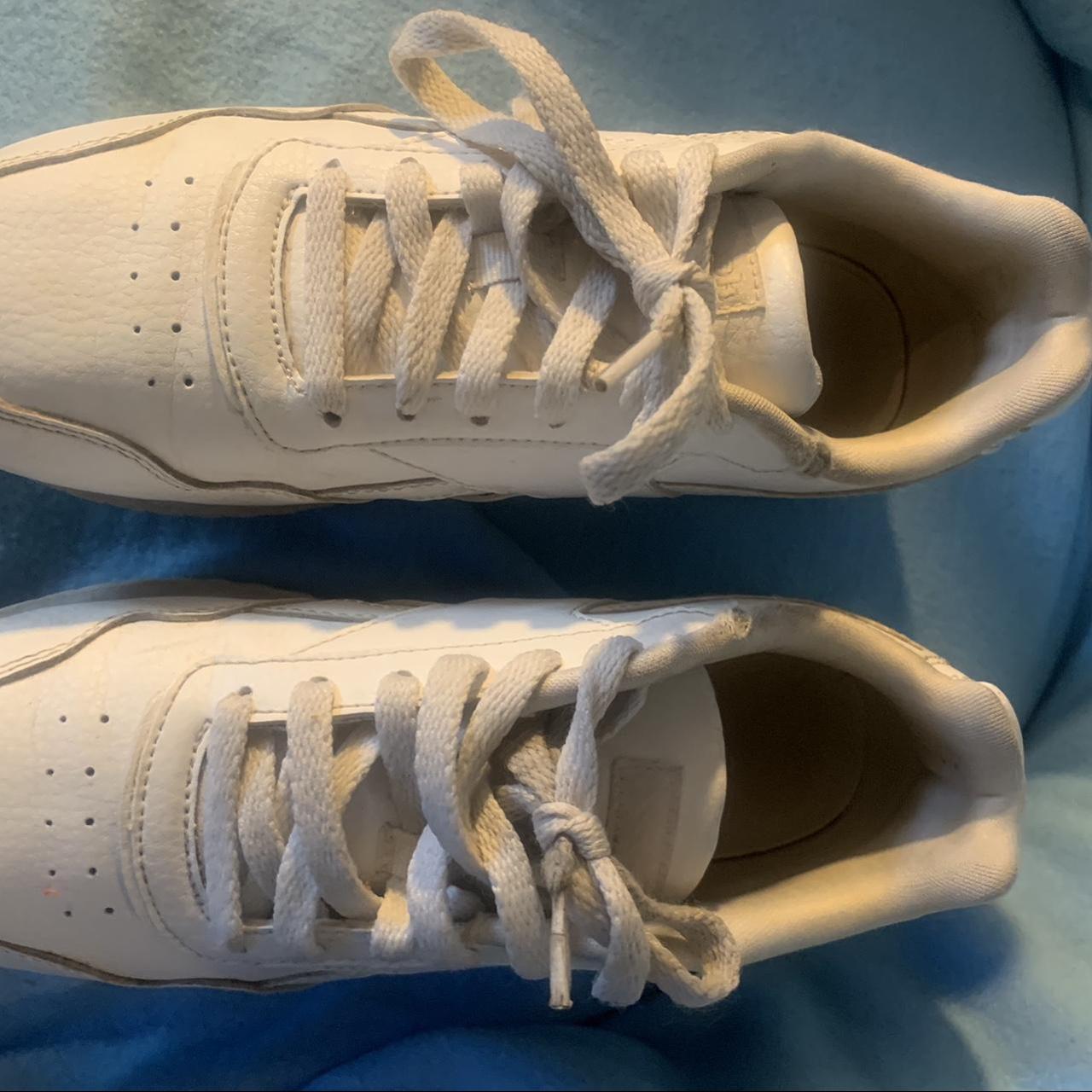 White Reebok trainers . Size 4 - Depop