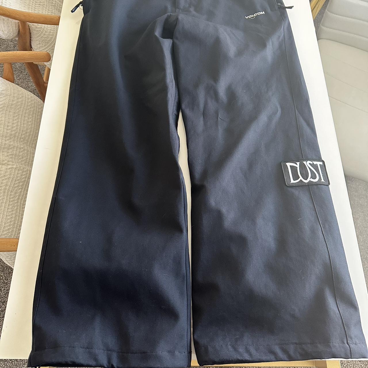 Volcom Dust Box Snow pants Size: M Only wore a few... - Depop