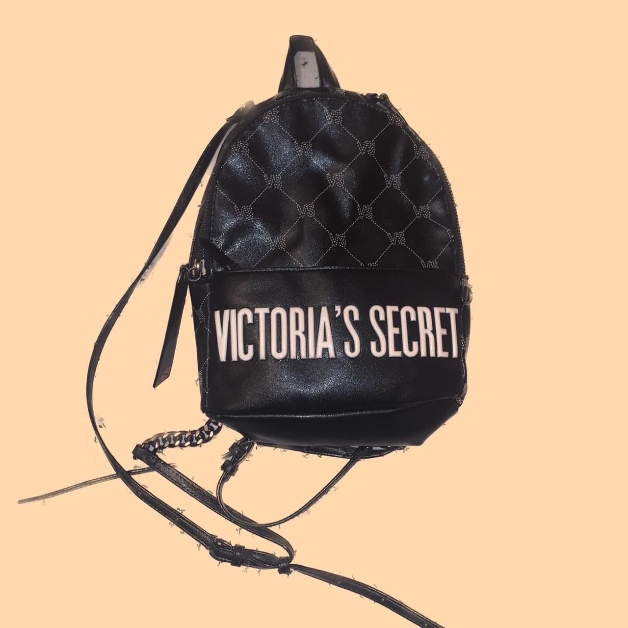 VS mini backpack - Depop