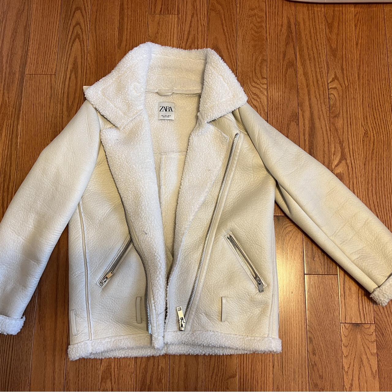 Zara Women's Cream Jacket | Depop